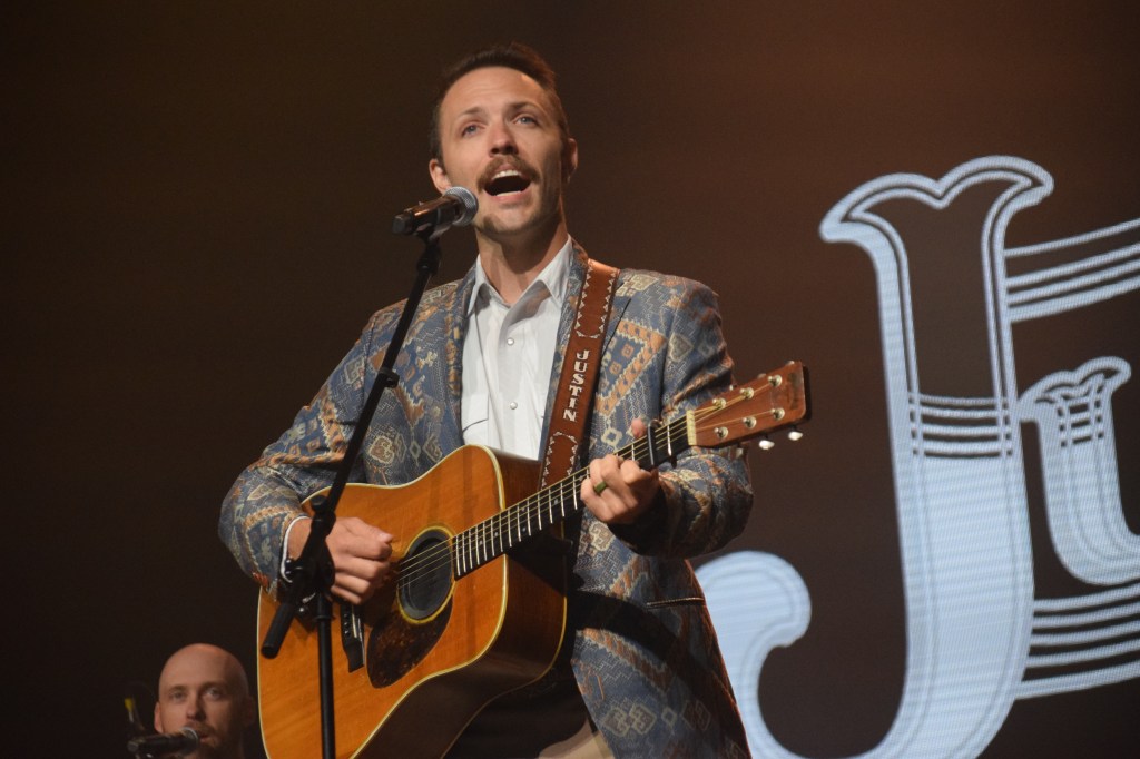 Kentucky Sings! | Let every thing that has breath Praise the Lord!